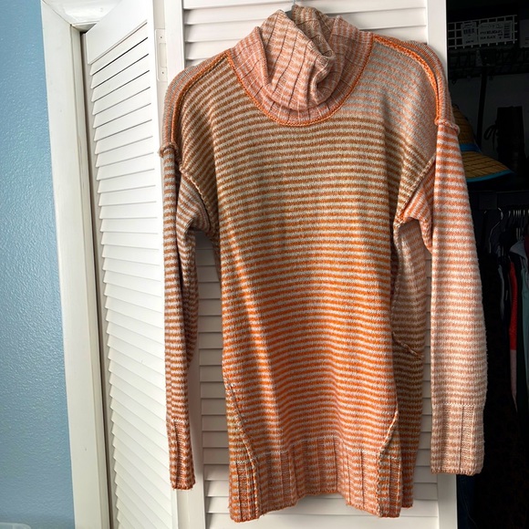CAbi | Sweaters | Cabi Turtleneck Sweater | Poshmark